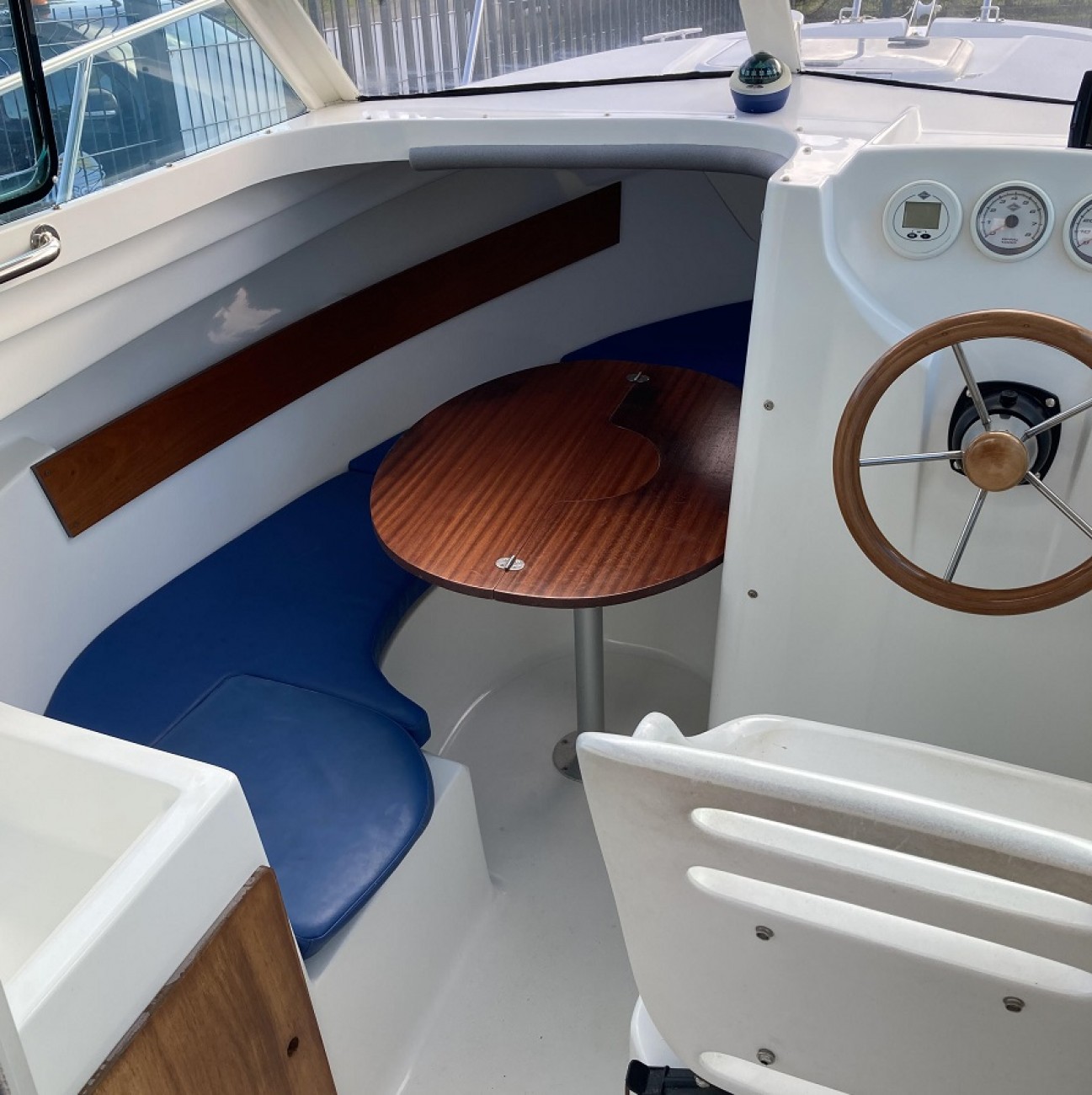Beneteau Antares 650 Occasion à vendre en Ille-et-Vilaine (35) - Husson ...